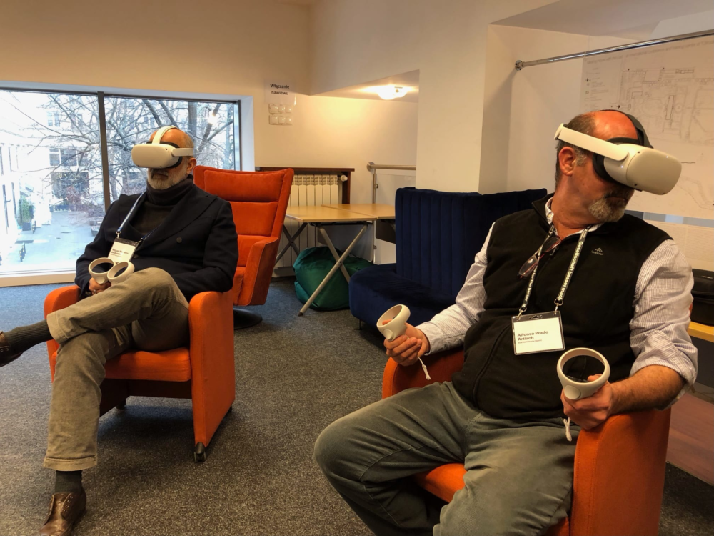 7 Ways VR Enriches Learning in Schools Today - Foretell Reality